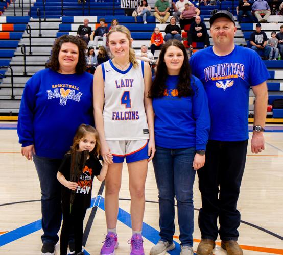 PHOTO GALLERY: Volunteer honors senior athletes (Part 1) | Multimedia ...