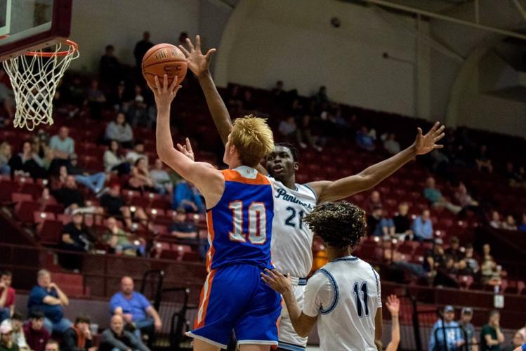 Falcons fall to 'college team' in 1st round of Arby's Classic | Sports ...
