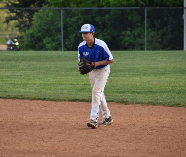Surprise proposal highlights 'big night' for Volunteer baseball ...