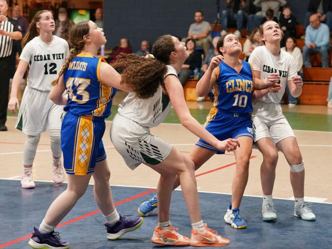 PHOTO GALLERY: Lady Seahawks claw past Lady Wildcats | Multimedia ...