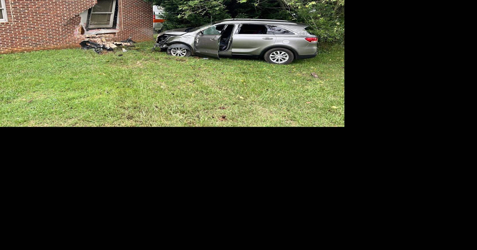 THP: DUI suspect crashed into Mount Carmel EMS station where medic was ...