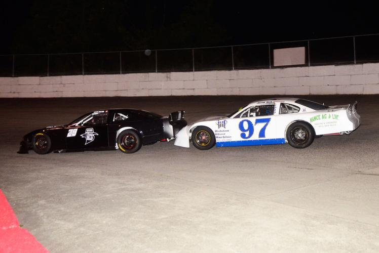 PHOTO GALLERY: Helton wins at Kingsport Speedway | Multimedia ...