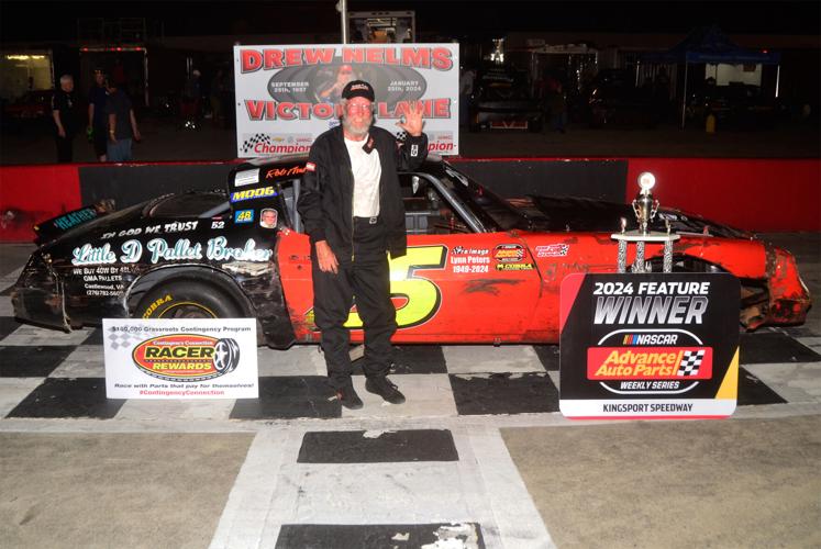 PHOTO GALLERY: Helton sweeps late model features | Multimedia ...