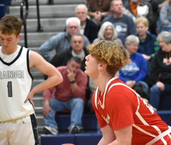 PHOTO GALLERY: Grizzlies edge Chiefs | Multimedia ...