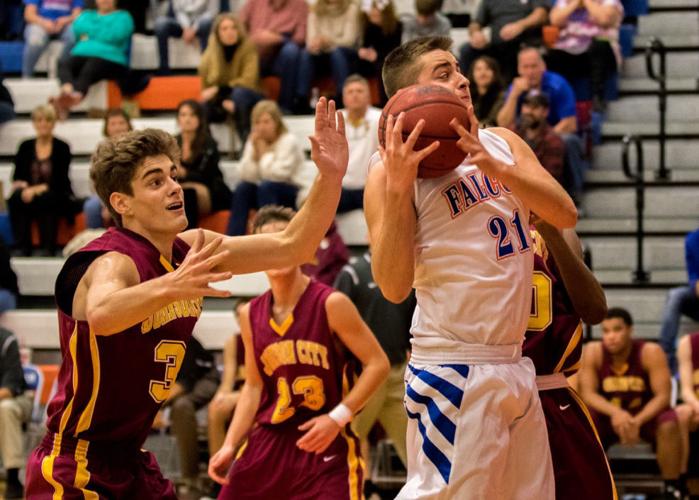 Big performances lead Hilltoppers, Patriots over Volunteer | Sports ...
