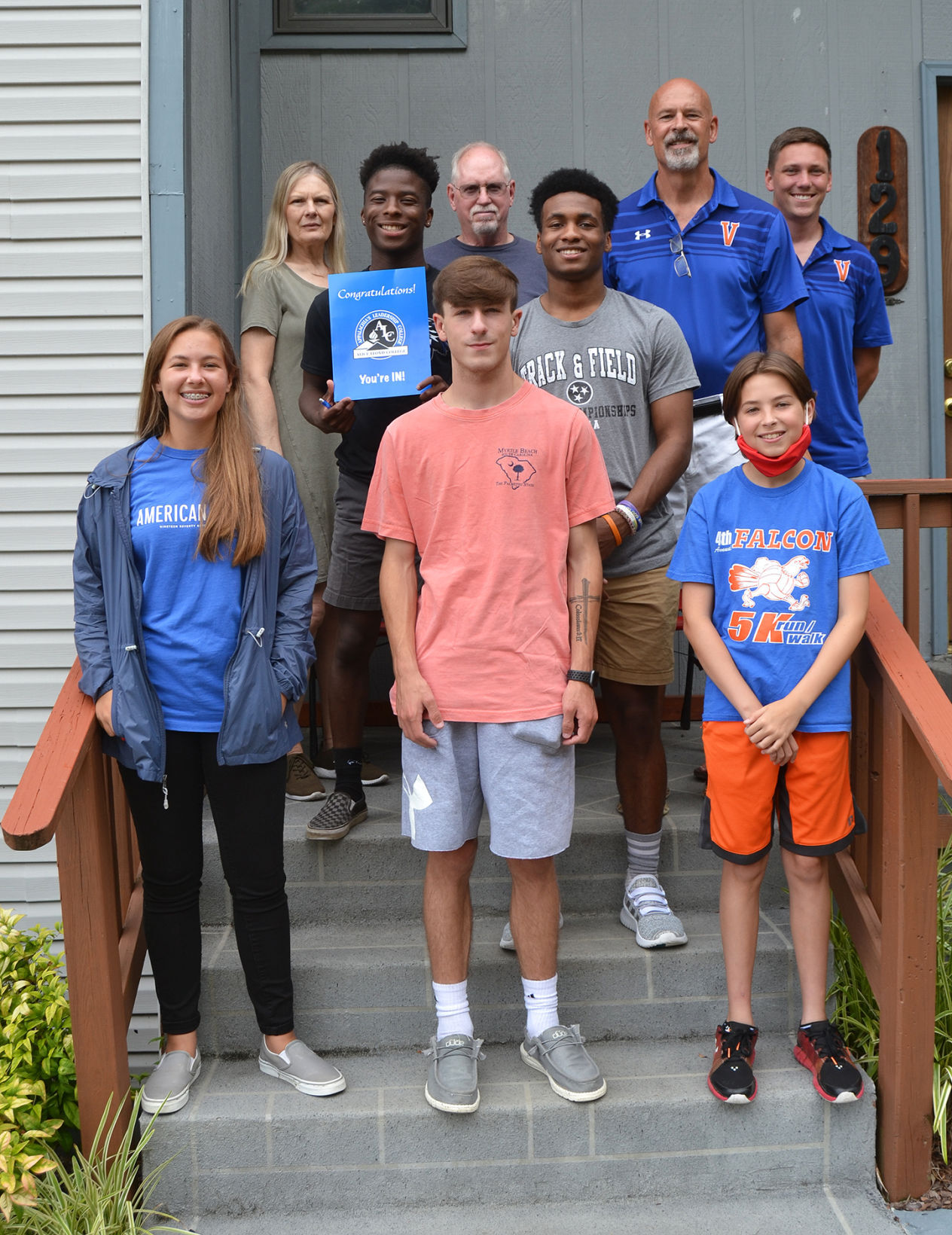 Hurdlin' Harless signs to run track at Alice Lloyd | Sports ...