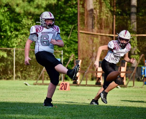 PHOTO GALLERY: Warriors top Surgoinsville in defensive struggle, 16-6 ...