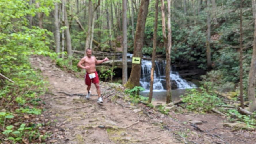 PHOTO GALLERY: Hughes, Warner conquer trail to win Laurel Run Ascent ...