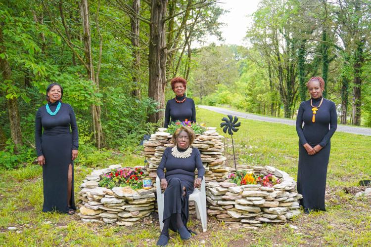 Fitzgerald sisters celebrate joyful reunion during a 'Gathering on ...