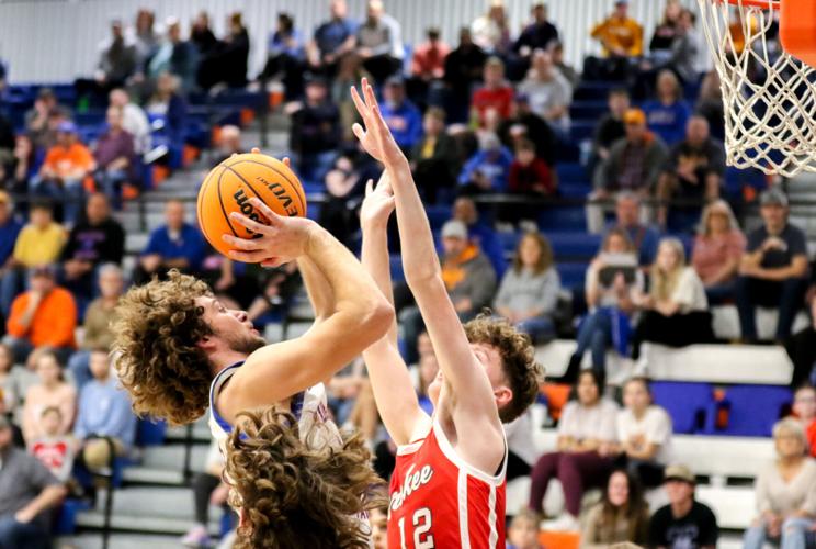 PHOTO GALLERY: Volunteer holds off Cherokee to complete sweep | Sports ...