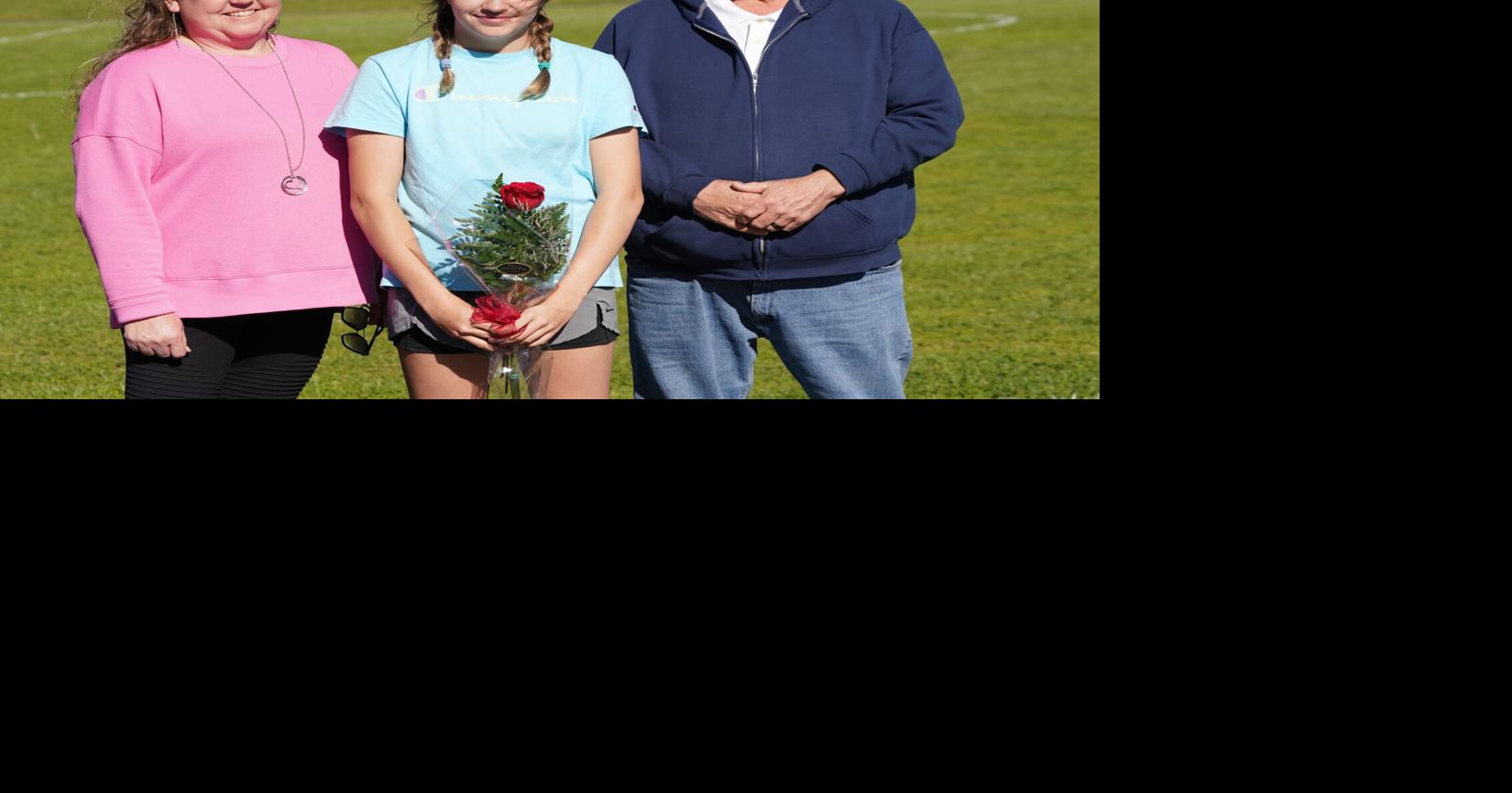 PHOTO GALLERY: Eighth Grade Night at RMS | Multimedia | therogersvillereview.com