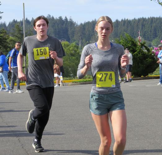 Rhody Run brings over 300 competitors to Florence | Sports ...