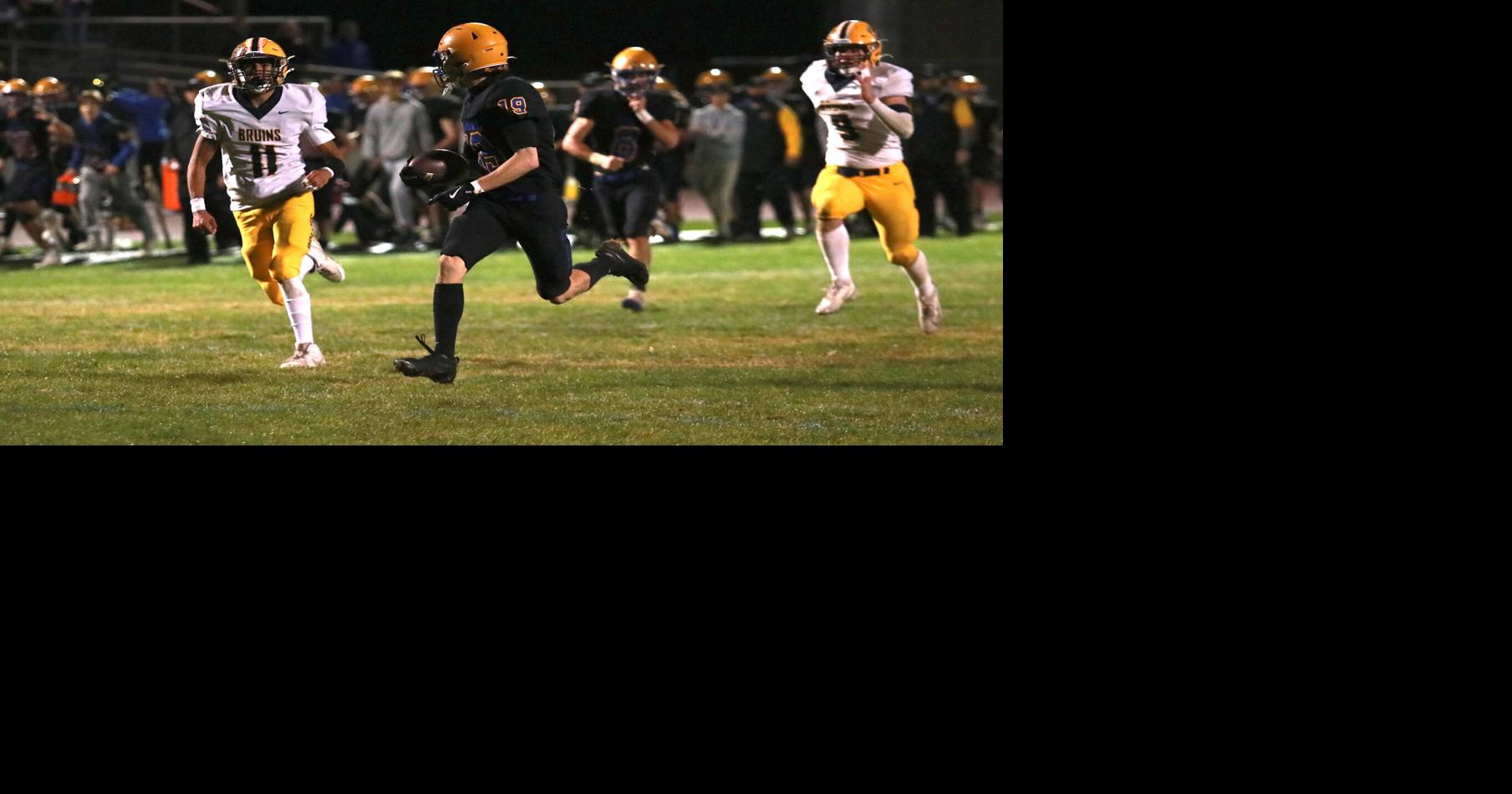 Vikings celebrate homecoming win | Sports | thesiuslawnews.com