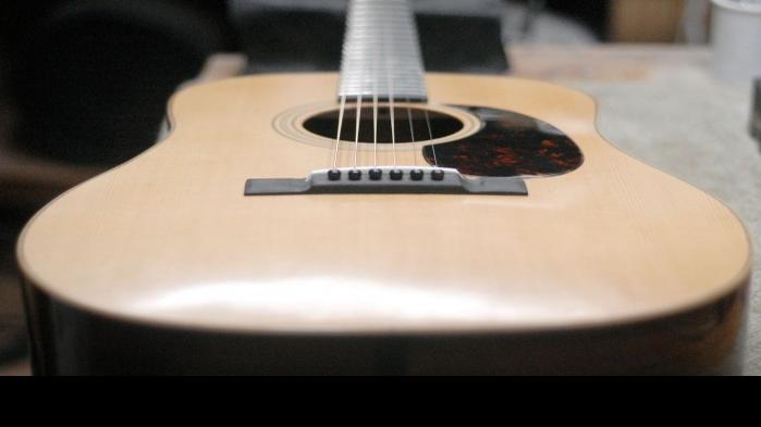 Terry Whipple offers guitar for raffle at benefit concert | Local News ...