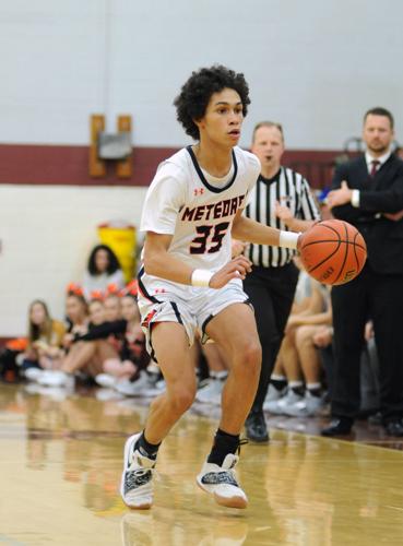 Boys Basketball | Sesser-Valier wins title on home court | High School ...