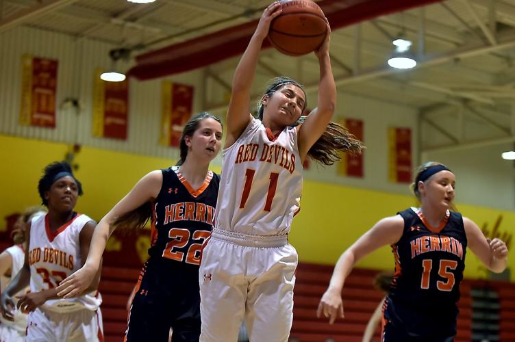 Murphysboro shakes off slow start to top Herrin | High School Sports ...