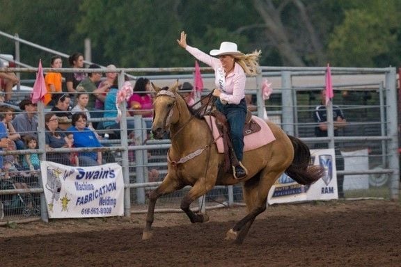 Ava woman named Miss Rodeo Illinois | Local News | thesouthern.com