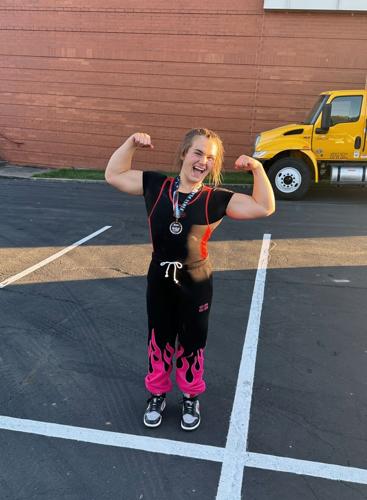 Goreville powerlifter making her mark in record books | Latest ...