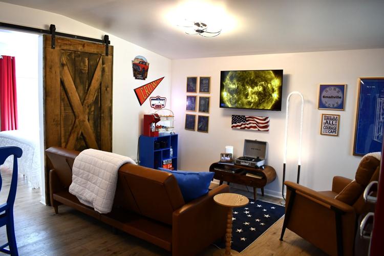 Metropolis couple opens Superman-themed AirBnB | Latest Headlines ...
