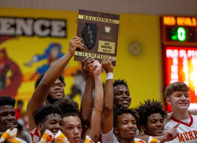 Boys Basketball | Murphysboro's Clemons hits game-winning layup to ...
