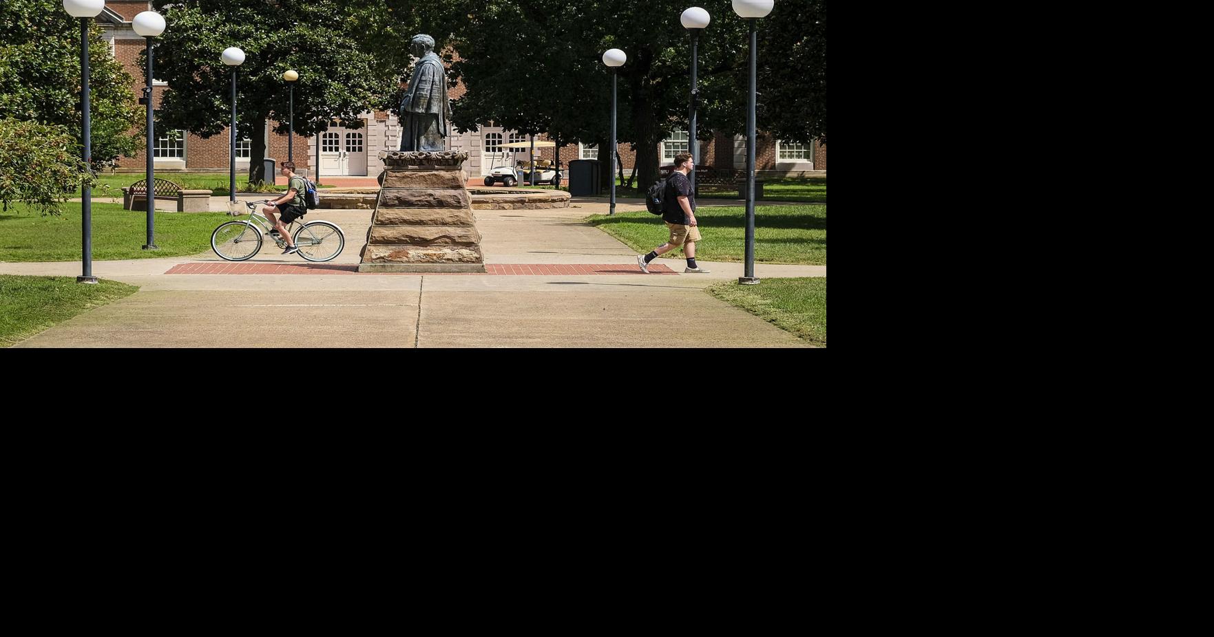 'We are optimistic': SIU preparing to welcome students back to campuses ...