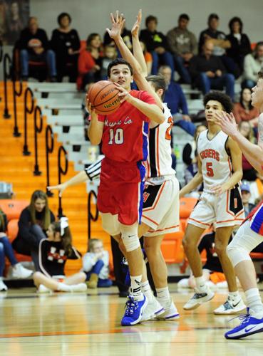 Boys Basketball | Herrin gets past Massac County in game that had five ...