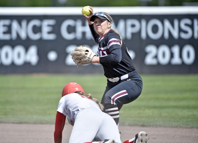 SIU Softball | Salukis lose lead, 8th consecutive game in 6-5 loss to ...