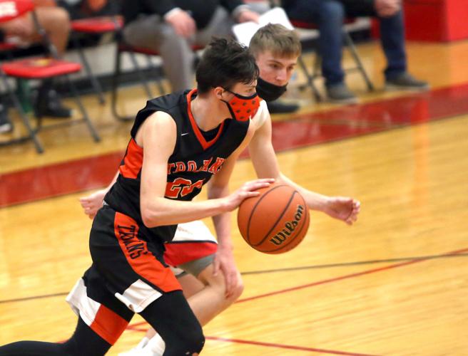 Boys Basketball | NCOE downs Crab Orchard to win GEC Tournament title ...