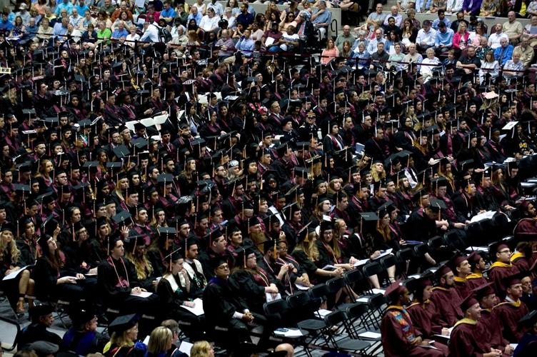 Photos: SIU graduation 2017 | Photo Galleries | thesouthern.com
