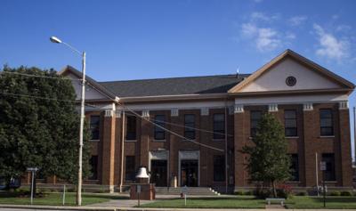 Damage to Perry County Courthouse, Veterans Memorial could top $30,000 ...