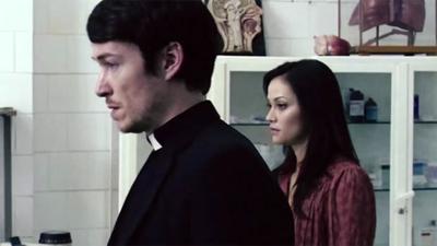 the devil inside play