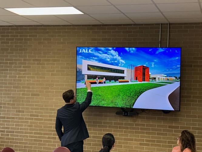 Head of Illinois Community College Board toured John A. Logan College ...