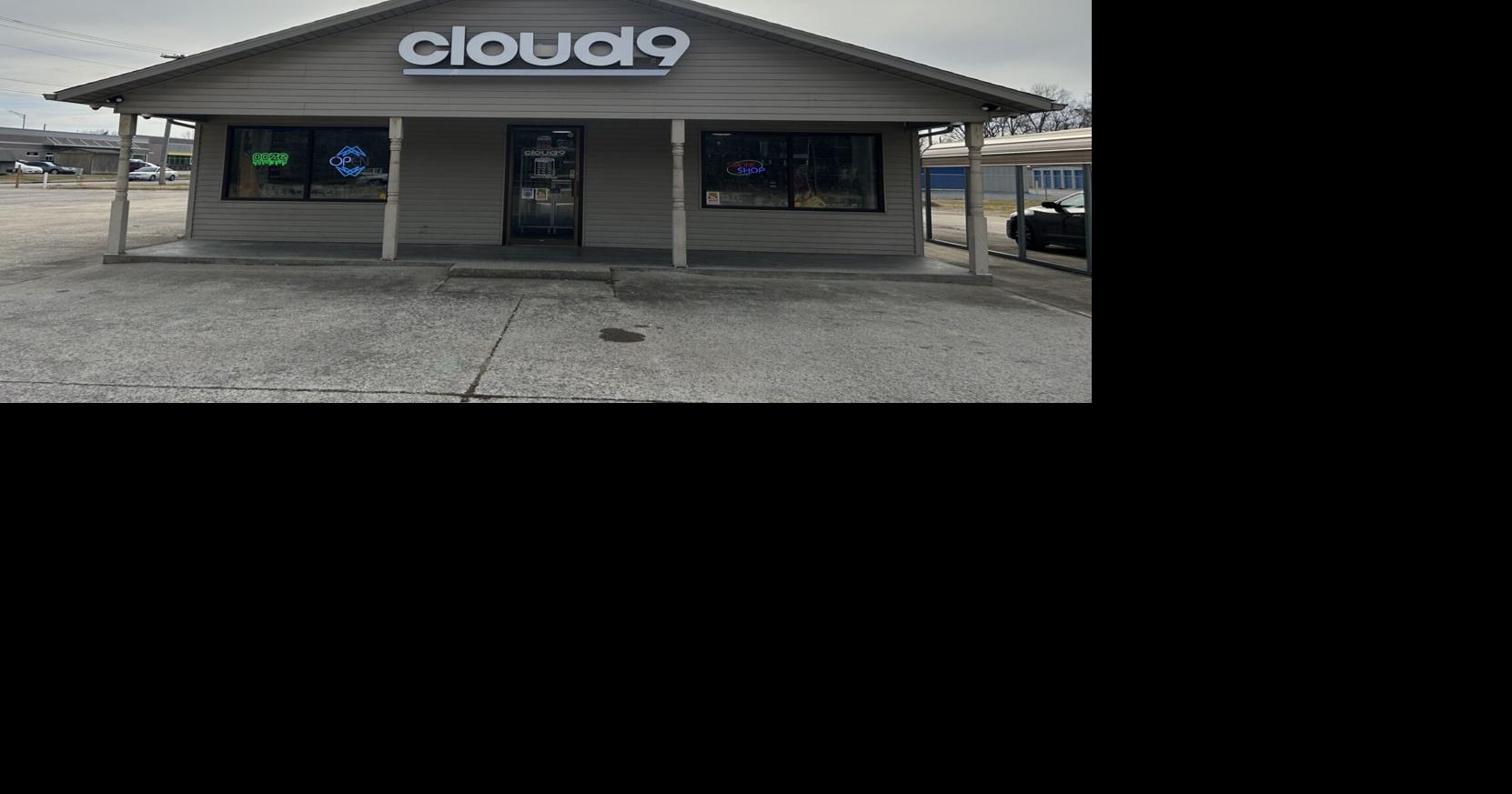 People react to new public vaping law | Latest Headlines | thesouthern.com