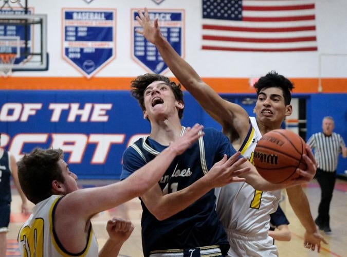 Boys Basketball | New Athens defeats Ziegler-Royalton at Turkey Tourney ...