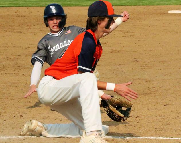 Prep Baseball | Mills, Cole lead ZRC to regional semifinal win over ...