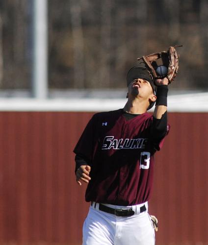 SIU baseball finishes off sweep