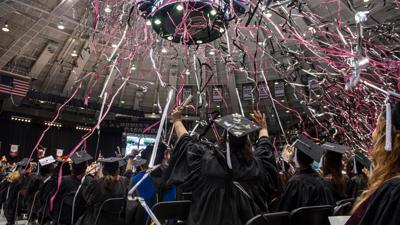 SIU Carbondale 2022 fall commencement is Dec. 17 | SIU | thesouthern.com