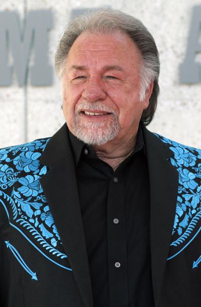 Traditional country vocalist Gene Watson to perform in Marion ...