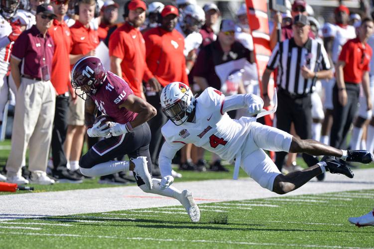 Salukis put 35 straight points on Illinois State, win MVFC opener ...