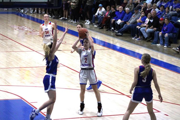 Nashville, Breese Central earn wins at 2A sectional | Latest Headlines ...