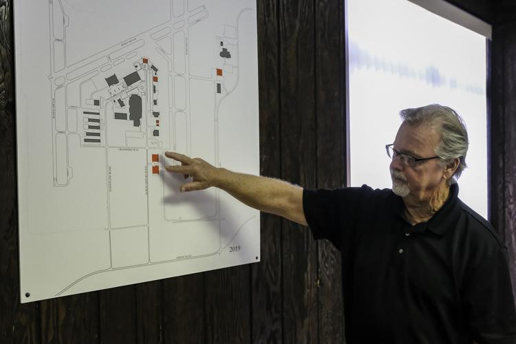 Southern Illinois Airport 'keeps growing,' director Gary Shafer says ...