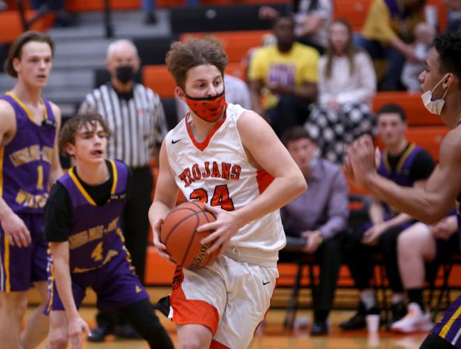 Boys Basketball | Crab Orchard holds off Carrier Mills-Stonefort in GEC ...