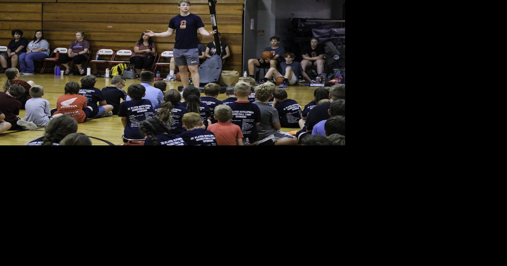 SIU's Marcus Domask makes new friends at youth basketball camp | Local ...