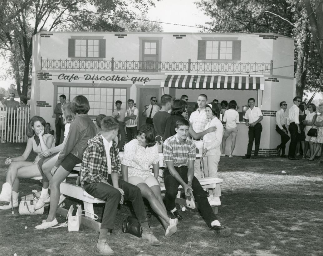 Photos: Decades of the Du Quoin State Fair | History | thesouthern.com