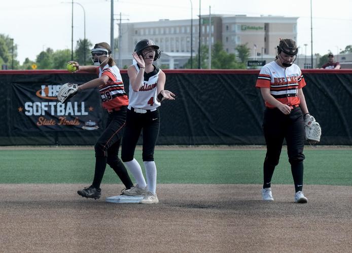 Prep Softball | Beecher rolls to state semifinal win over Johnston City ...