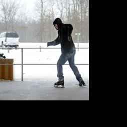 ICE SKATING WALKERS BLUFF | | thesouthern.com
