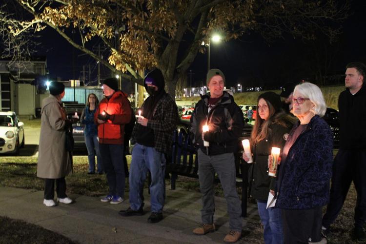 In remembrance and rage: Local organizers hold vigil for Renee Good ...