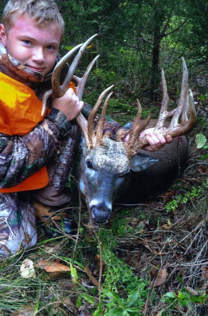 Dancing with deer | Outdoors, Wildlife & Hunting | thesouthern.com