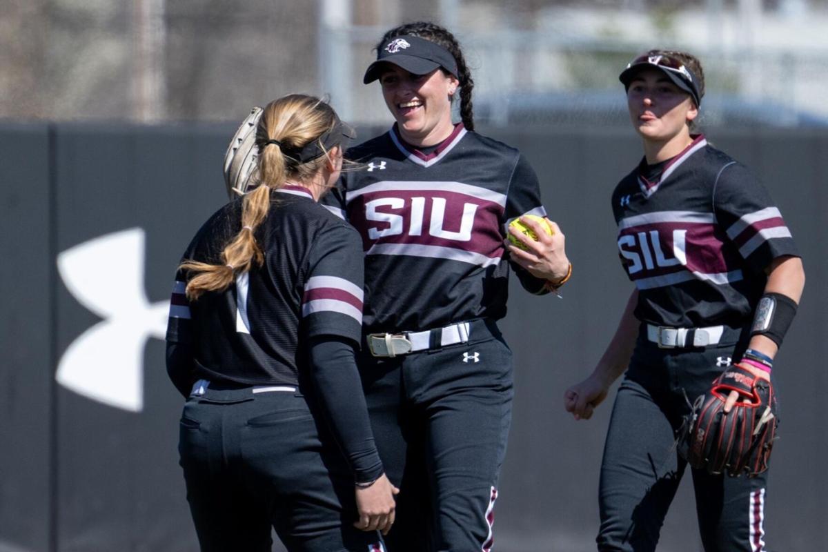 SIU Softball | Salukis get defensive in rout of Valpo | | thesouthern.com