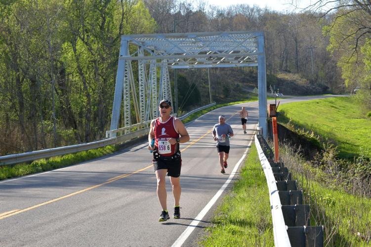 Photos: River to River Relay | Photo Galleries | thesouthern.com